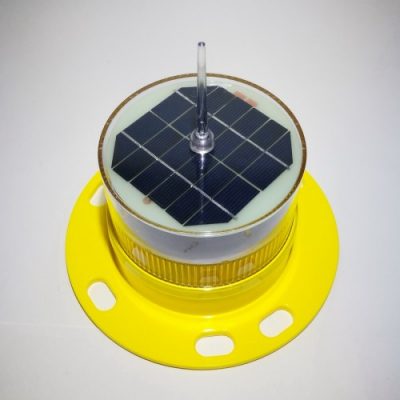 Solar Navigation Light Yellow 360° 2-3 nautical miles Sealite SL60 ...